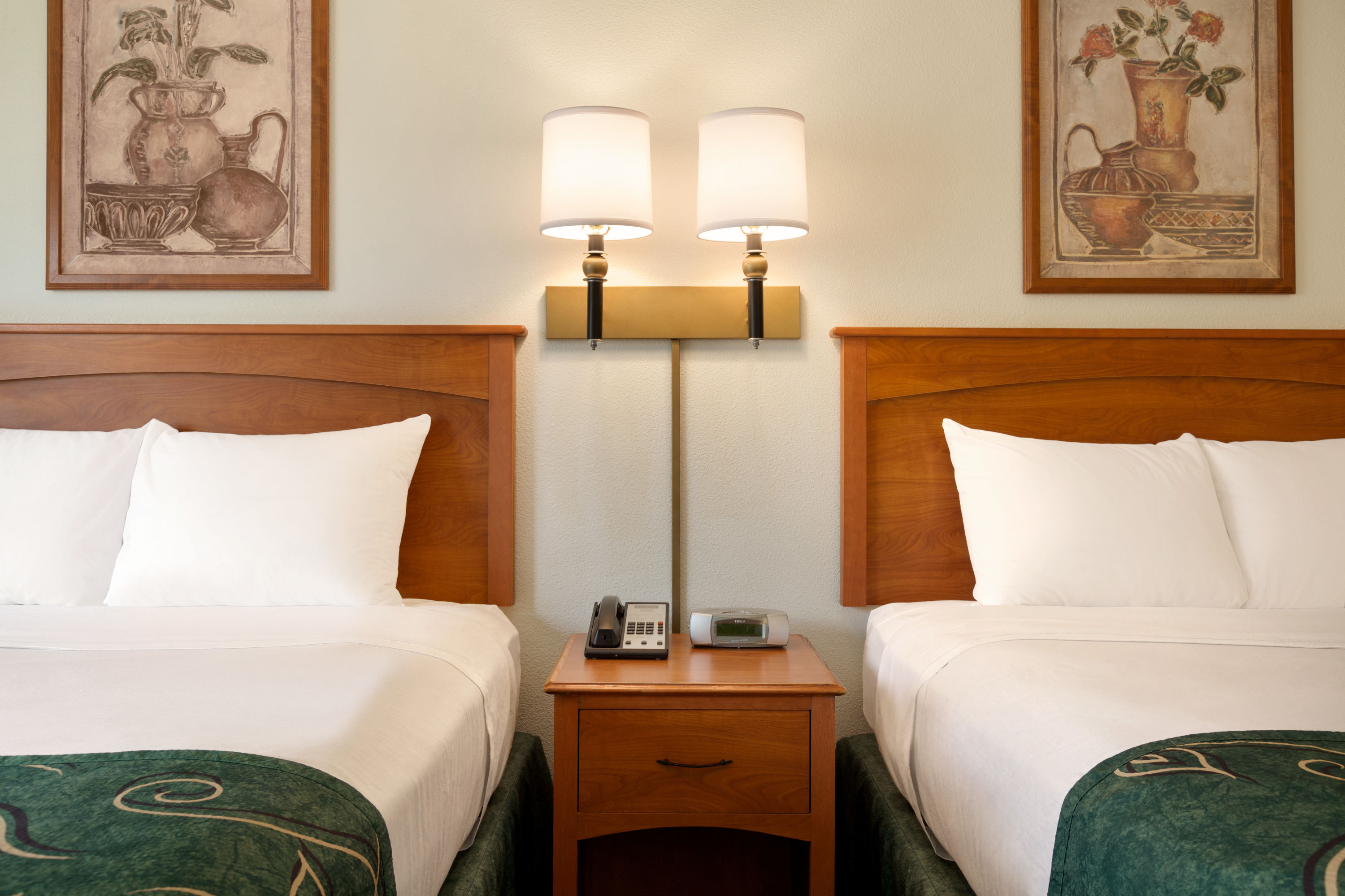 Travelodge by Wyndham Dunsmuir | Dunsmuir, CA Hotels