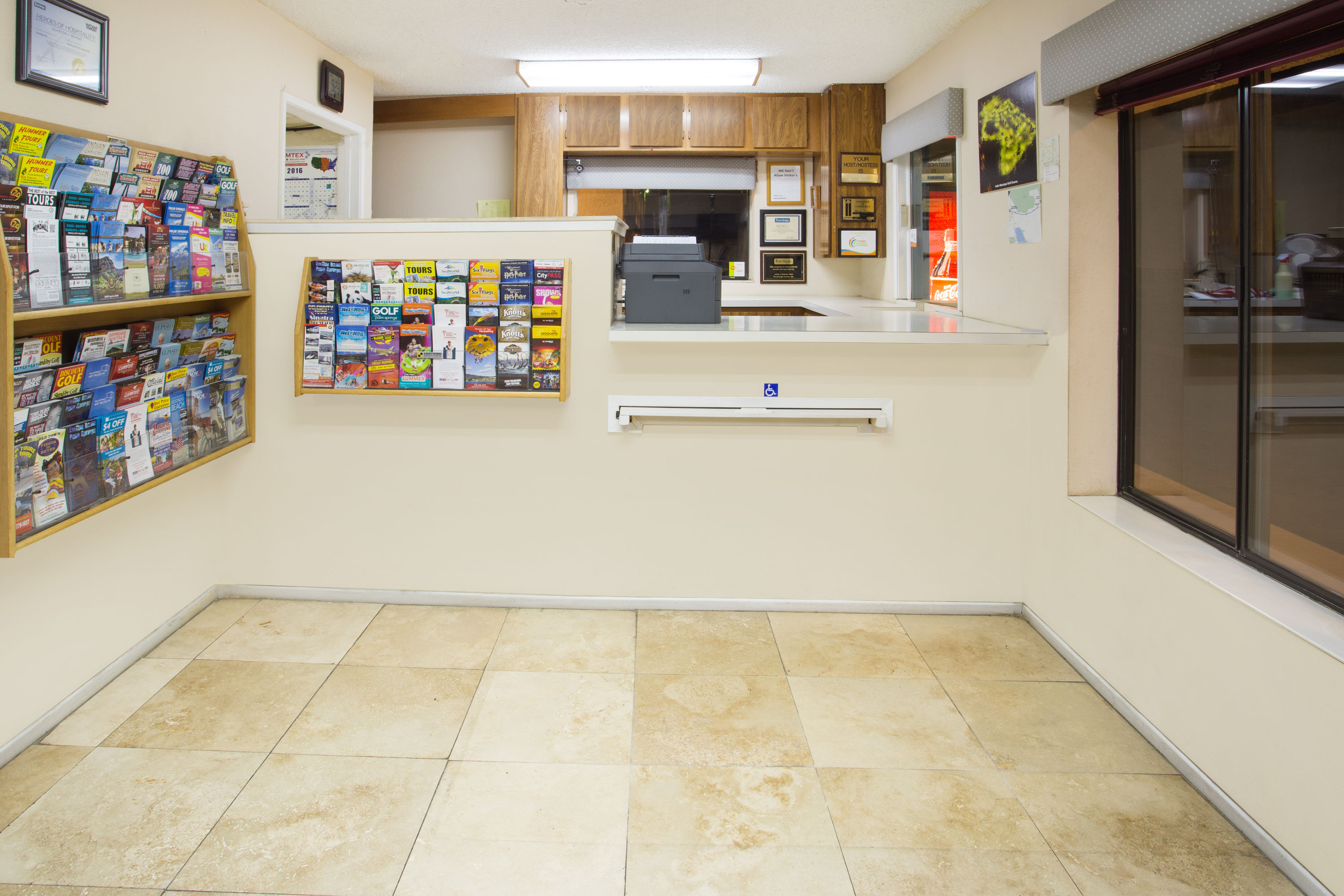 Travelodge by Wyndham Indio | Indio, CA Hotels