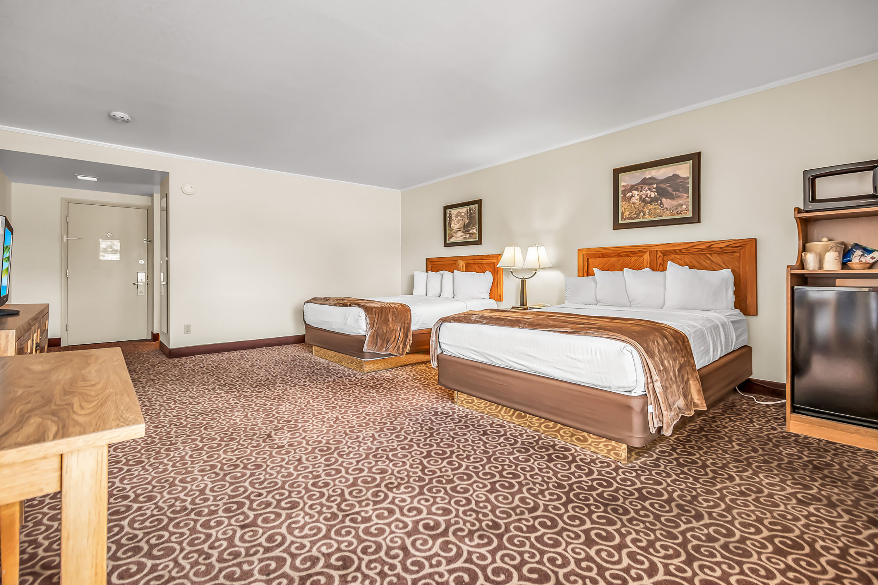 Red Arrow Inn & Suites, a Travelodge by Wyndham | Montrose, CO Hotels