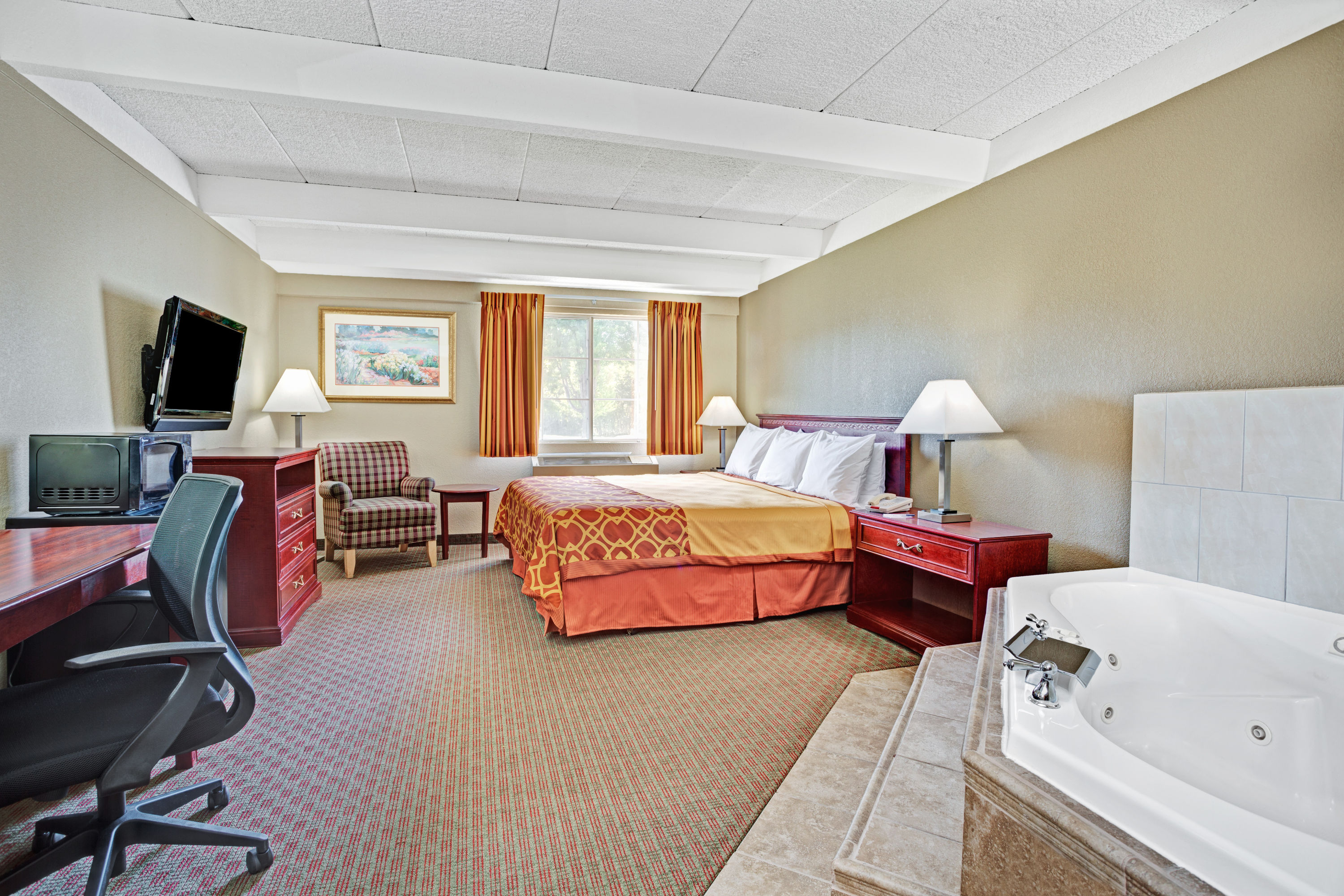Travelodge by Wyndham Iowa City | Iowa City, IA Hotels