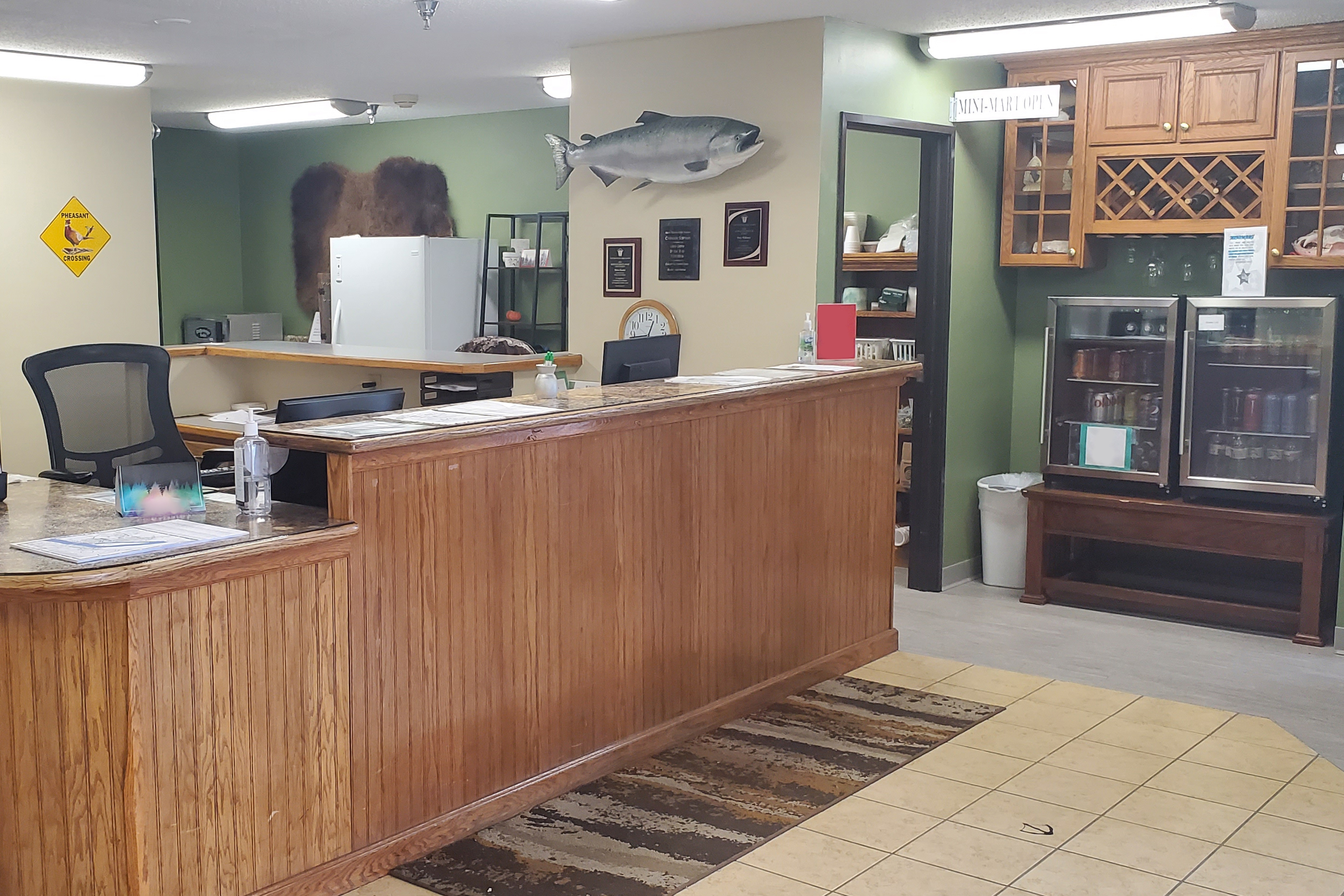 Governors Inn a Travelodge by Wyndham | Pierre, SD Hotels