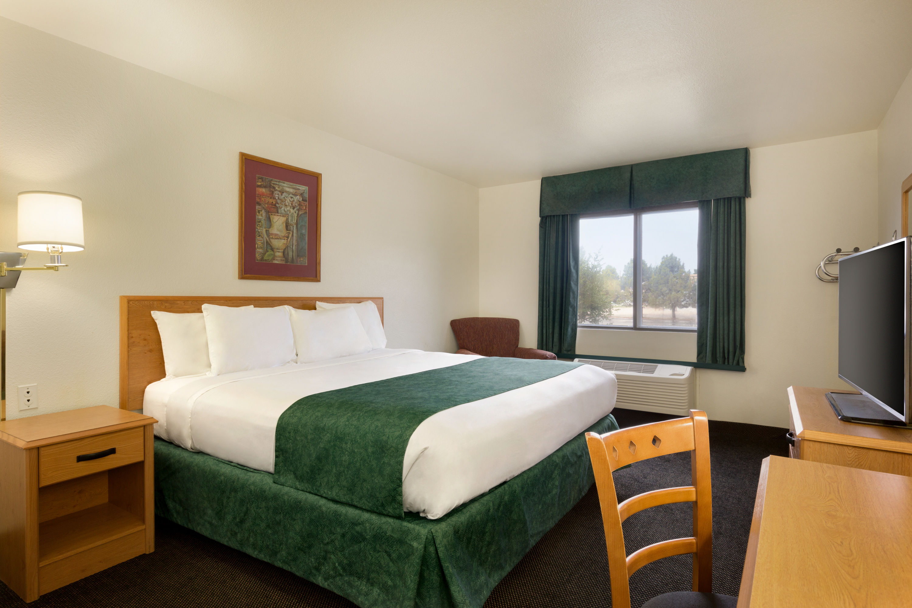 Travelodge by Wyndham Alpine | Alpine, TX Hotels