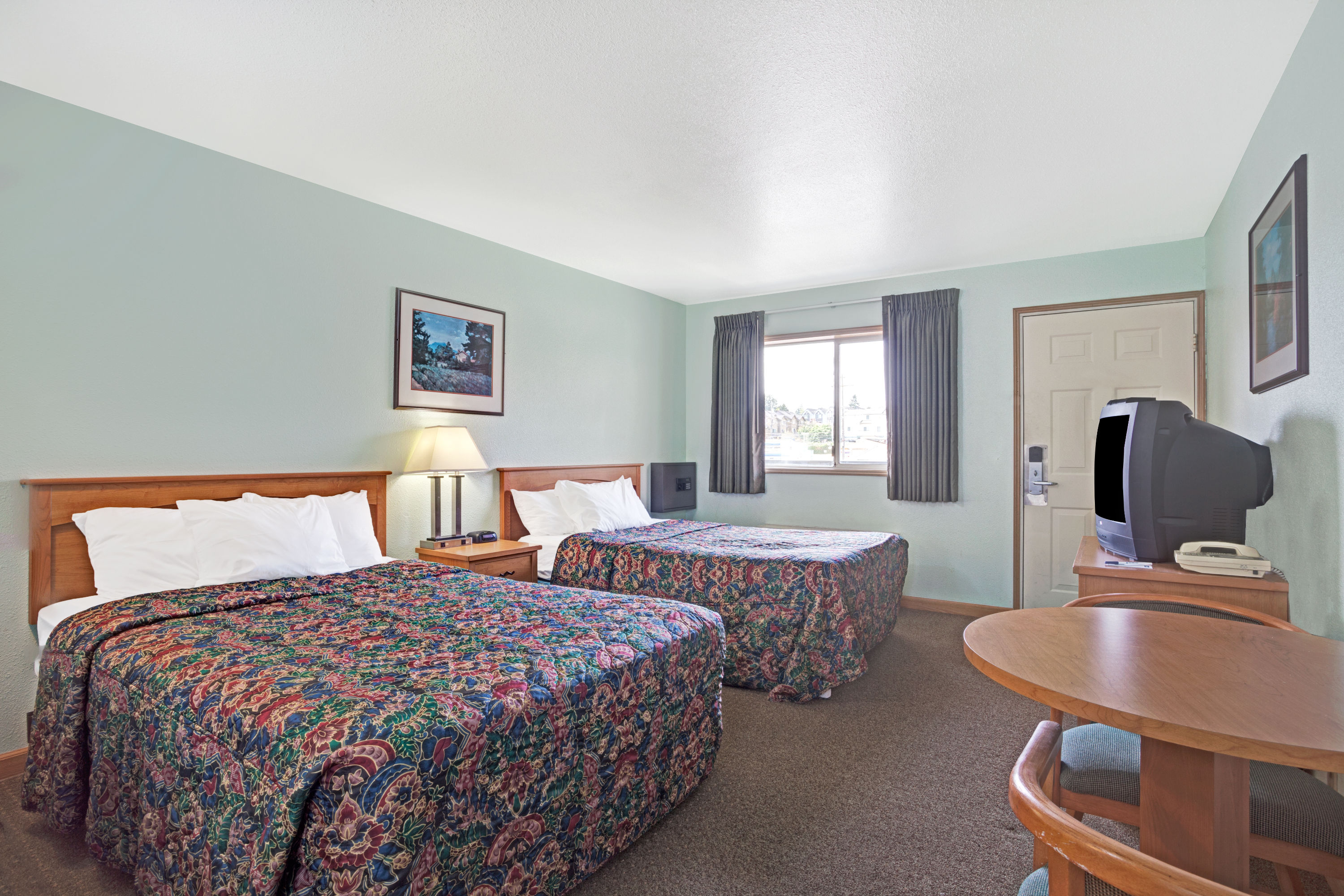 Travelodge by Wyndham Seattle North of Downtown | Seattle, WA Hotels