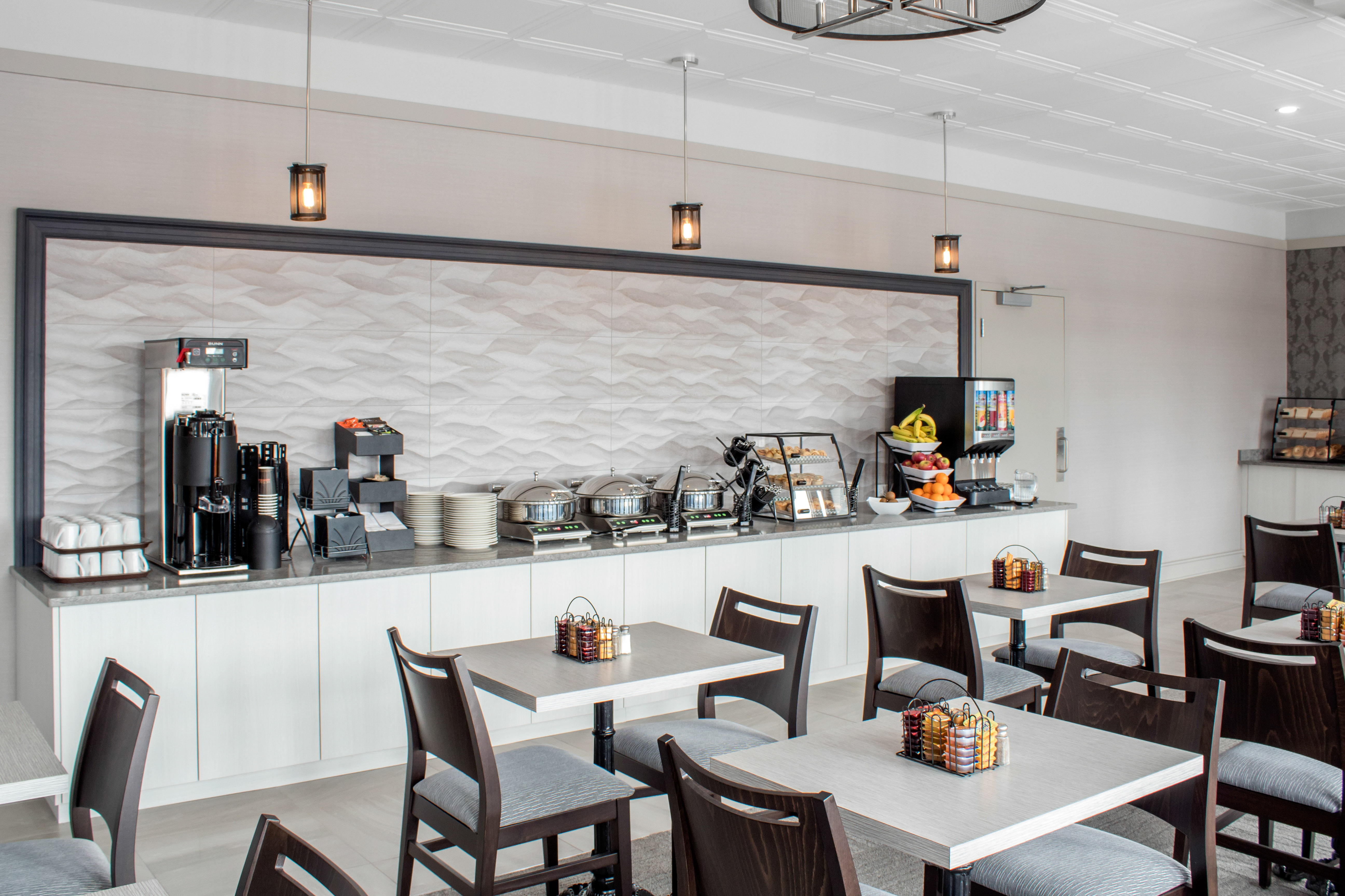 Chateau Moncton, Trademark Collection by Wyndham | Moncton, NB Hotels