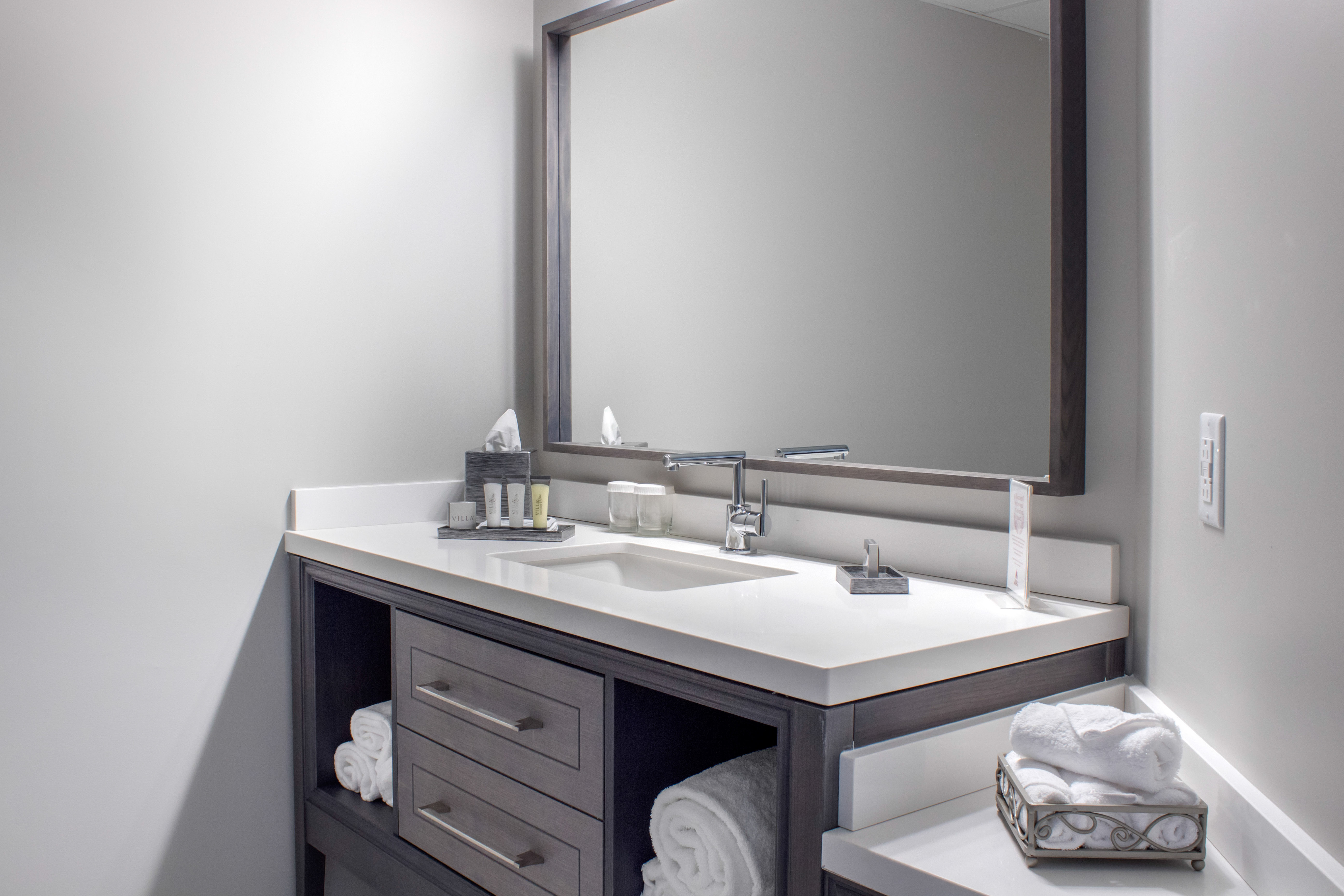 Chateau Moncton, Trademark Collection by Wyndham | Moncton, NB Hotels