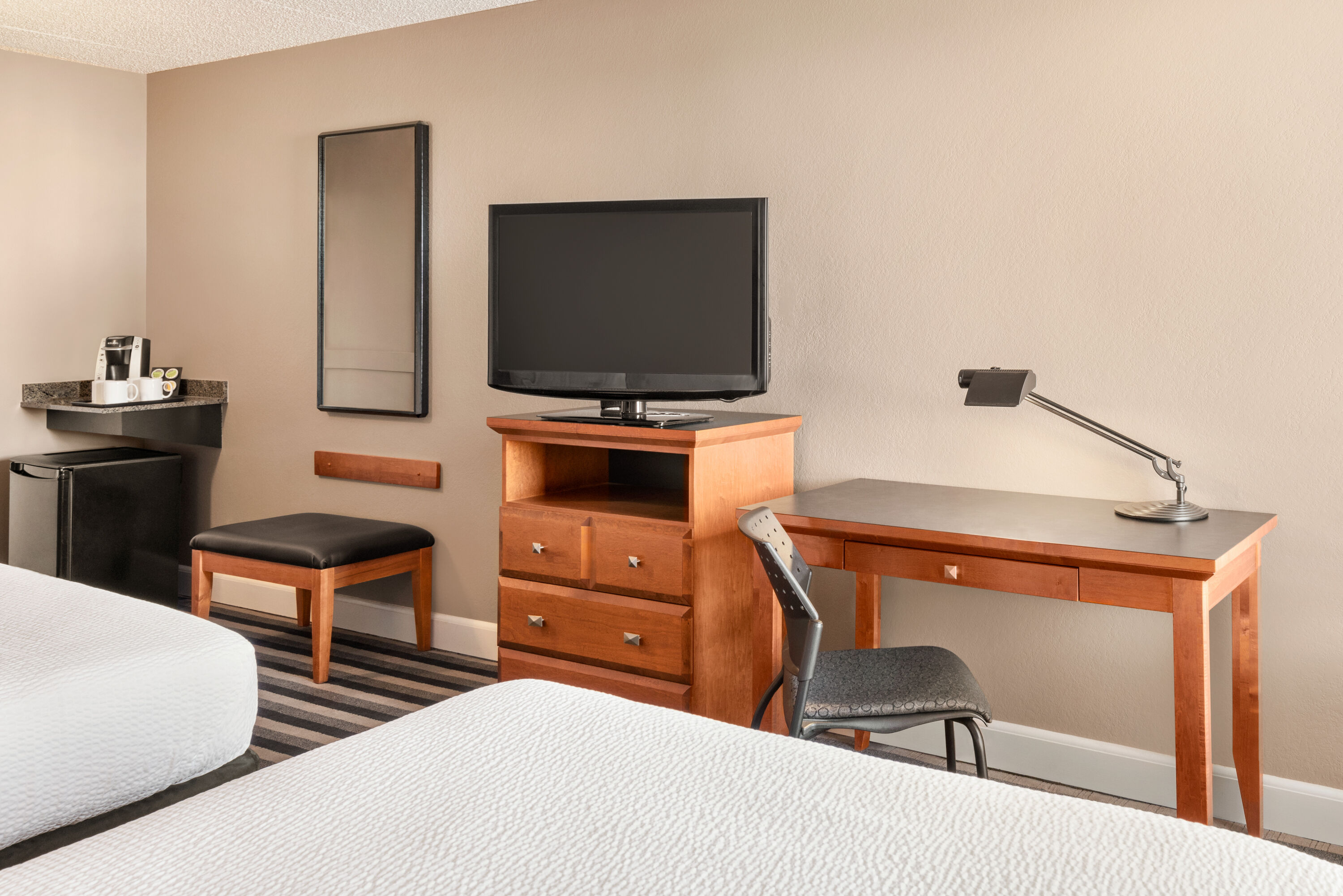 Royal Hotel Regina, Trademark Collection by Wyndham | Regina, SK Hotels