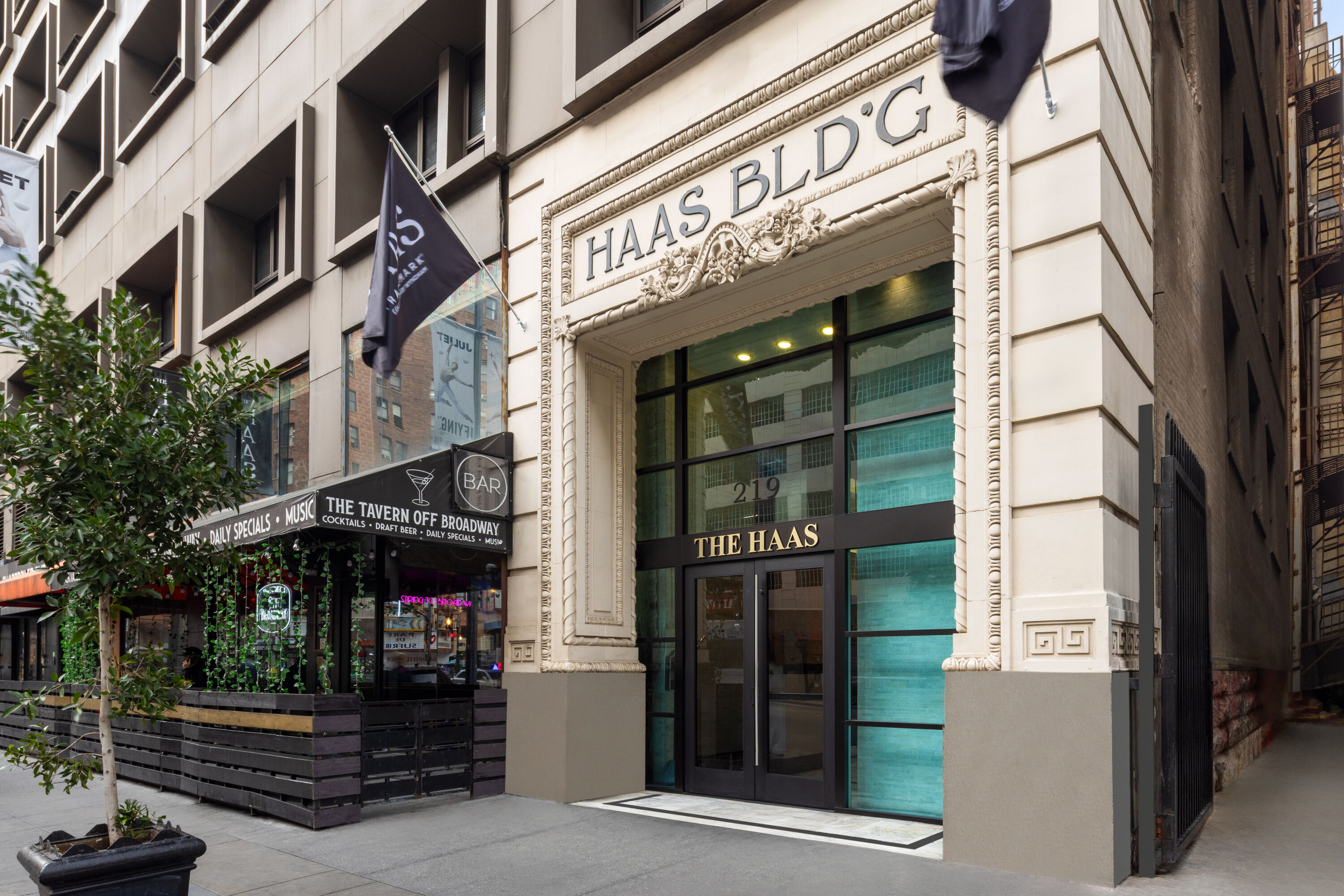 The Haas, Trademark Collection by Wyndham | Los Angeles, CA Hotels