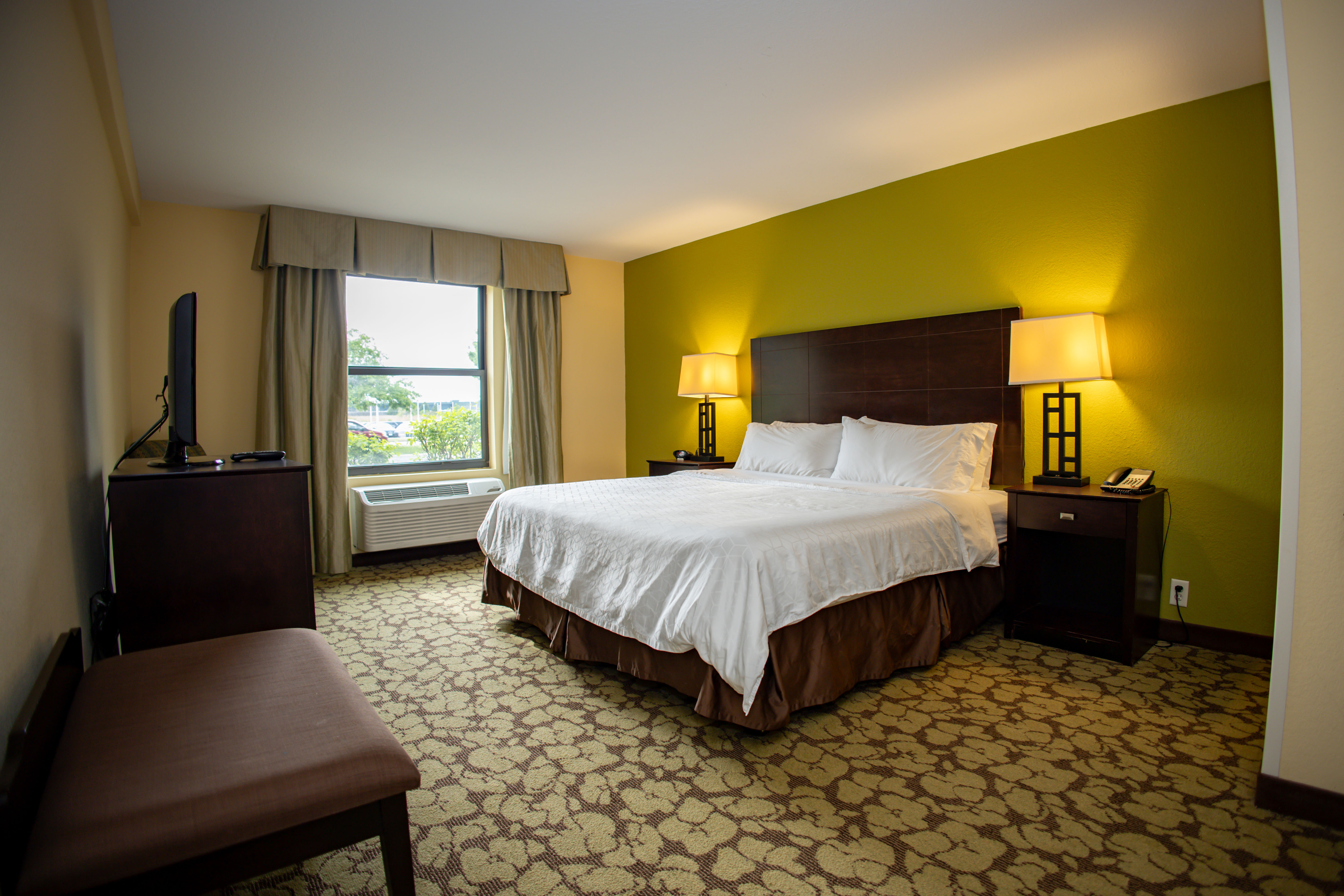 Hotel Gurnee | Gurnee, IL Hotels