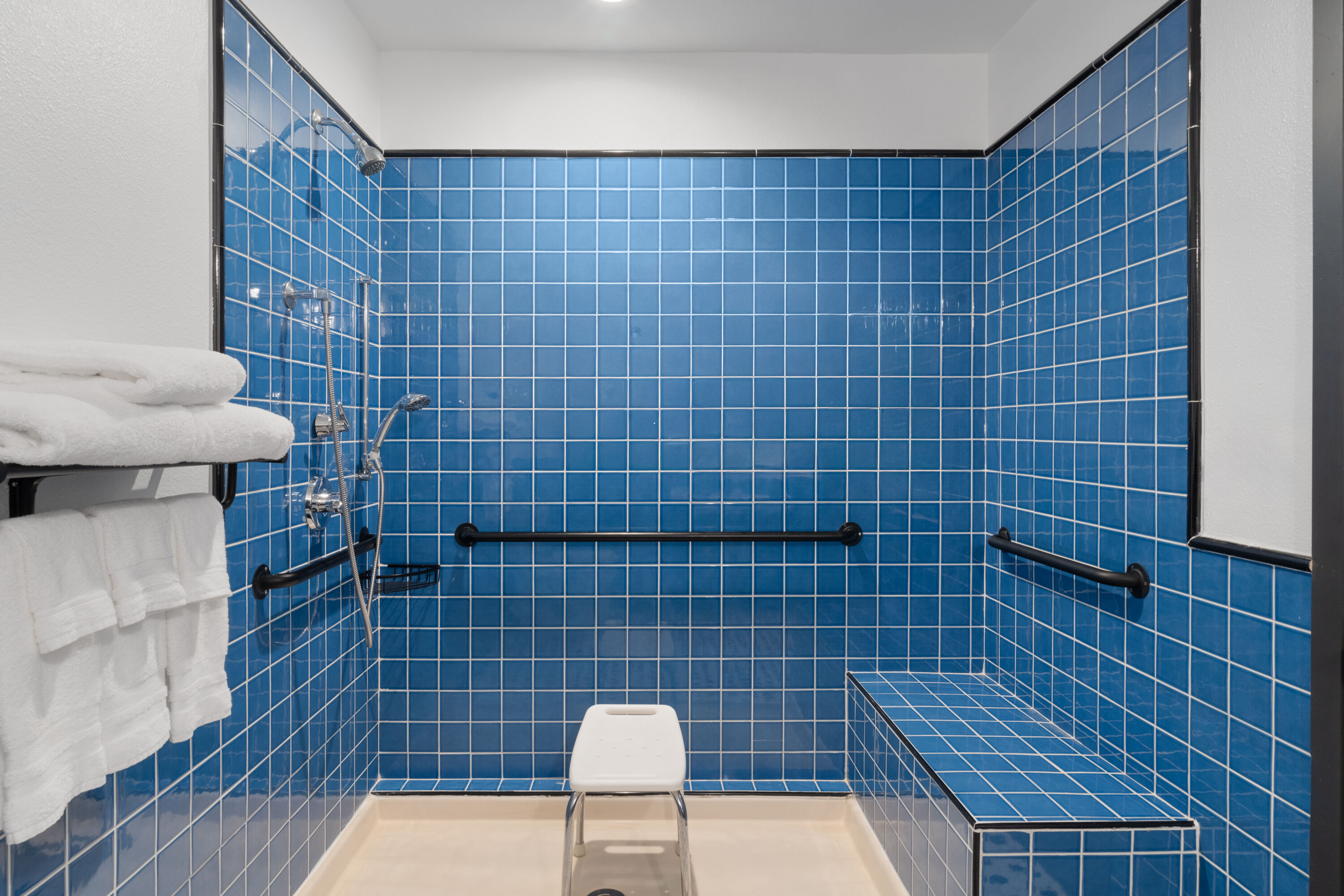 Hotel Vervana, Trademark Collection by Wyndham | Bennington, VT Hotels