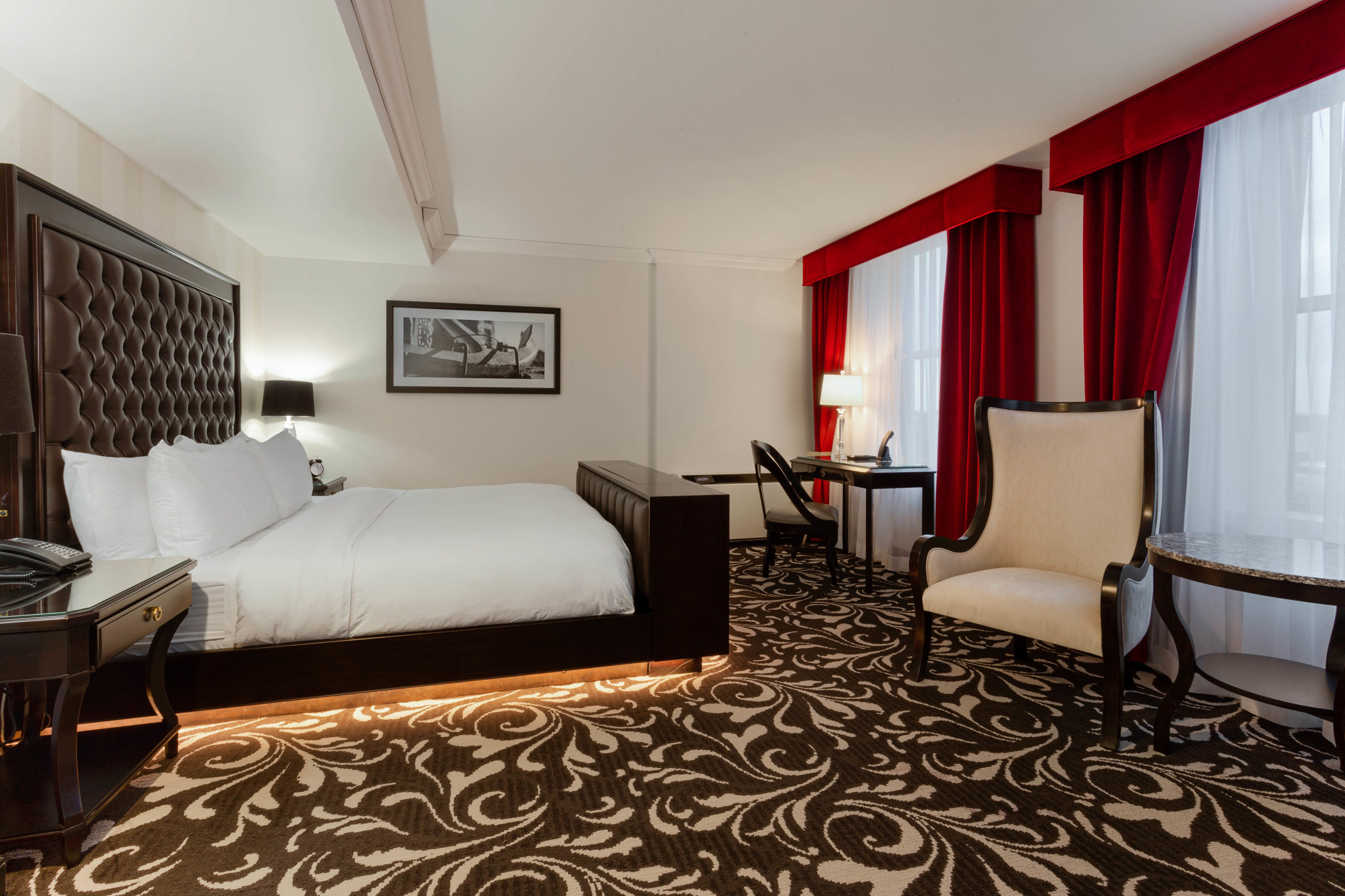 Hotel Retlaw, Trademark Collection by Wyndham | Fond du Lac, WI Hotels