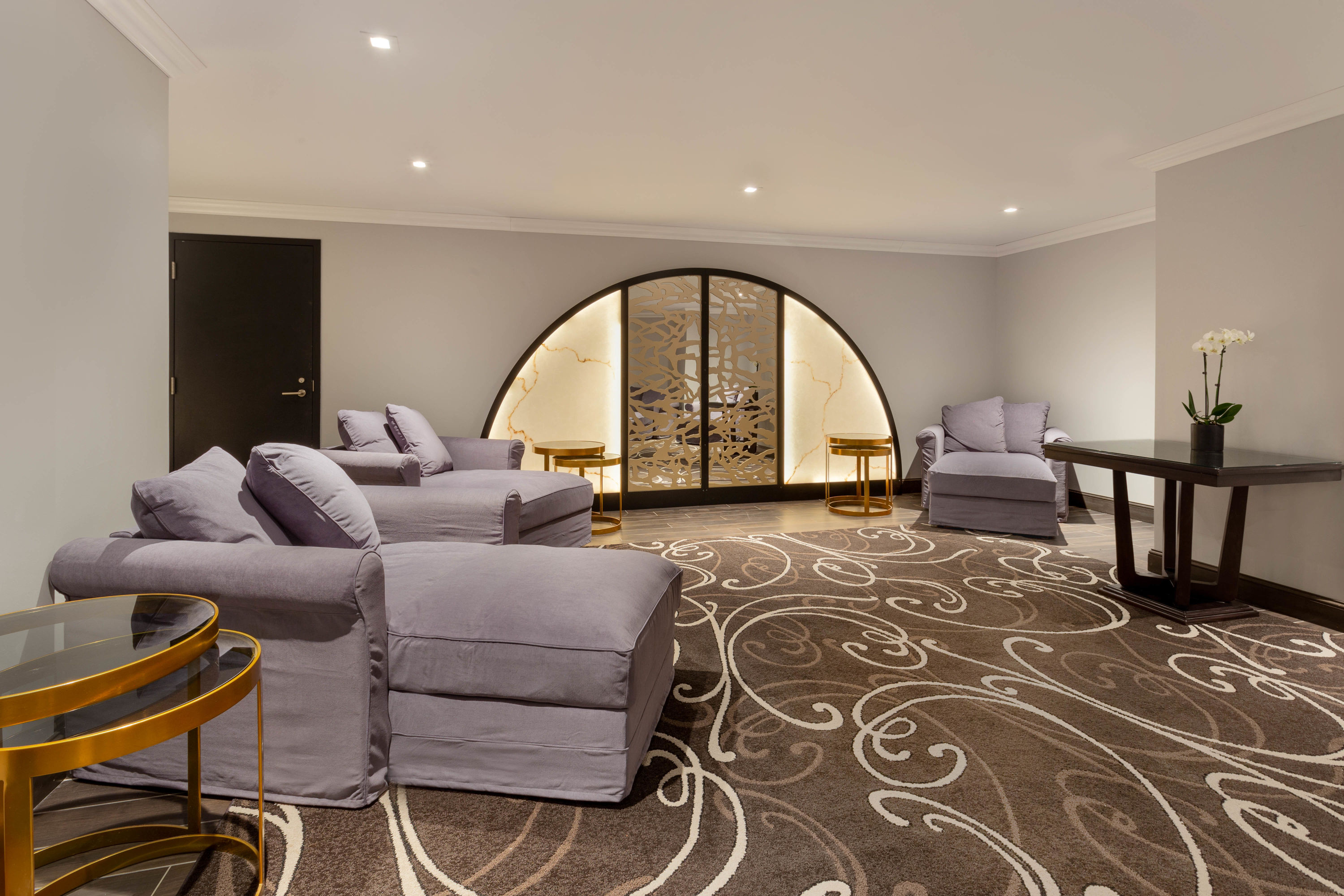 Hotel Retlaw, Trademark Collection by Wyndham | Fond du Lac, WI Hotels