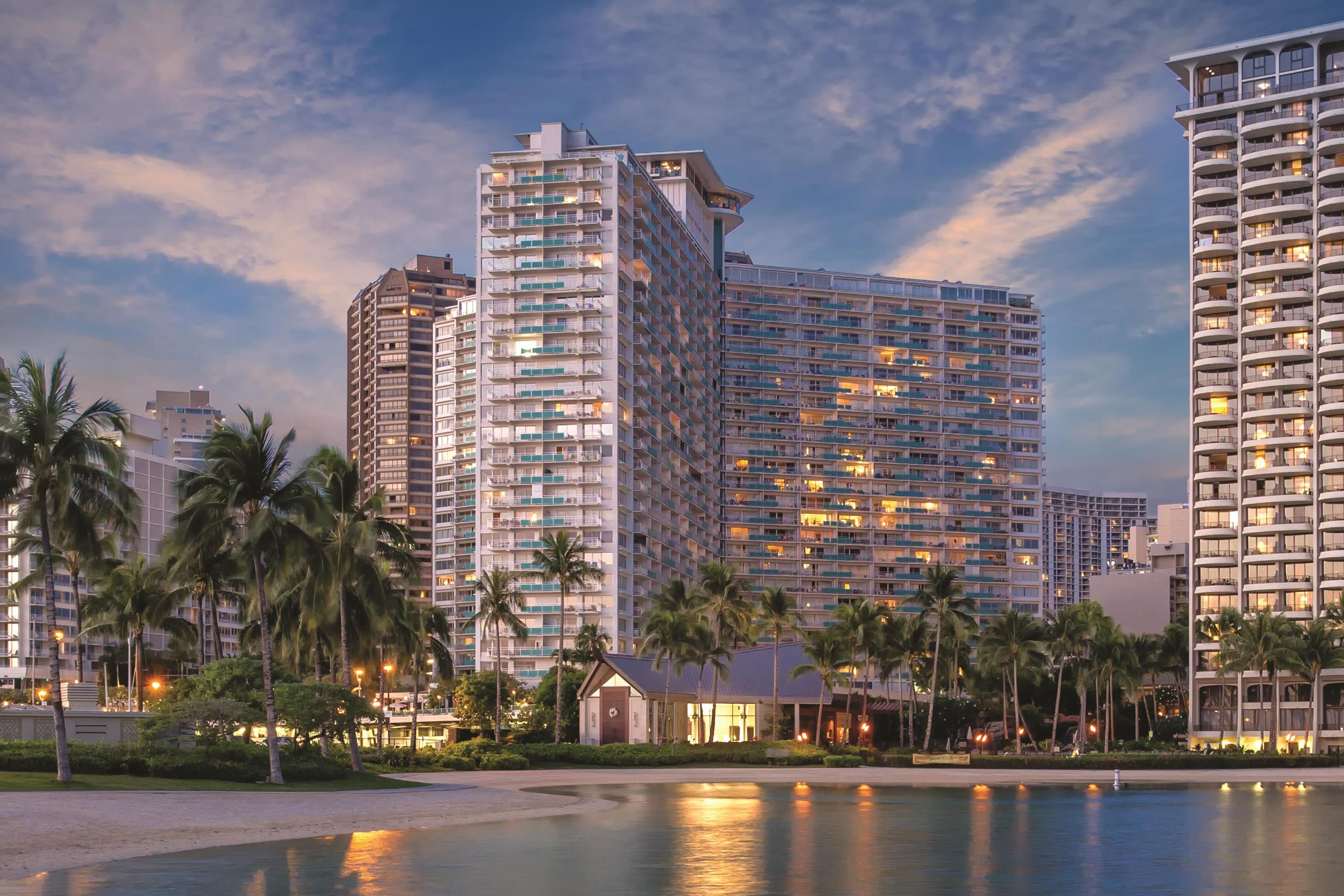 Shell Vacations Club Waikiki Marina Resort at the llikai | Honolulu ...