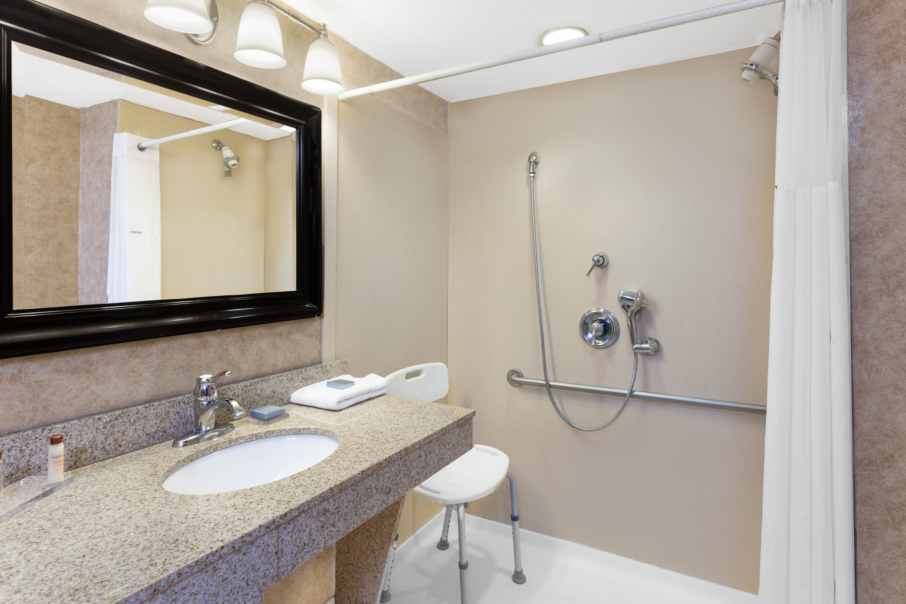 Wingate by Wyndham Yuma | Yuma, AZ Hotels