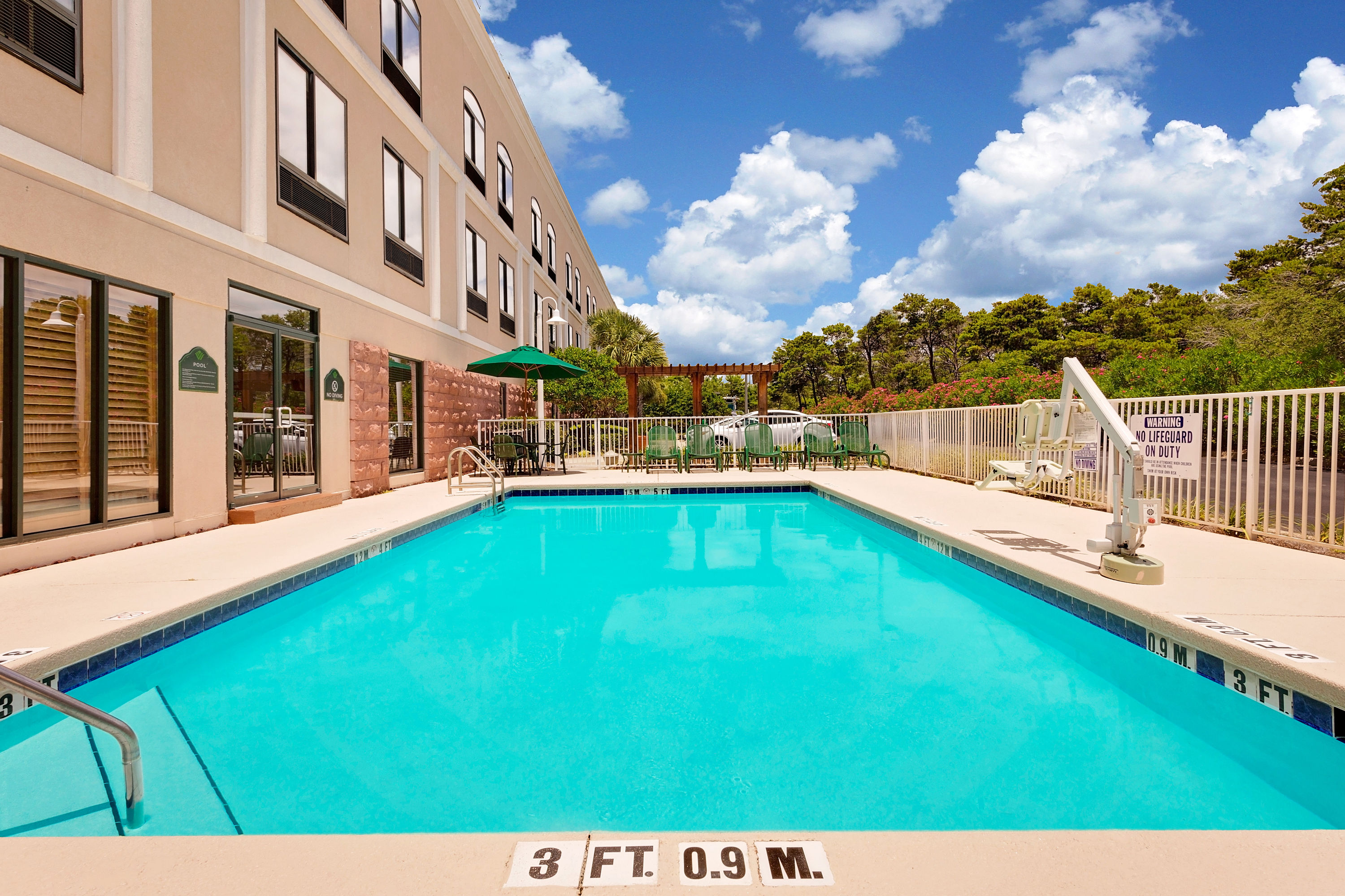 Wingate by Wyndham Destin | Destin, FL Hotels