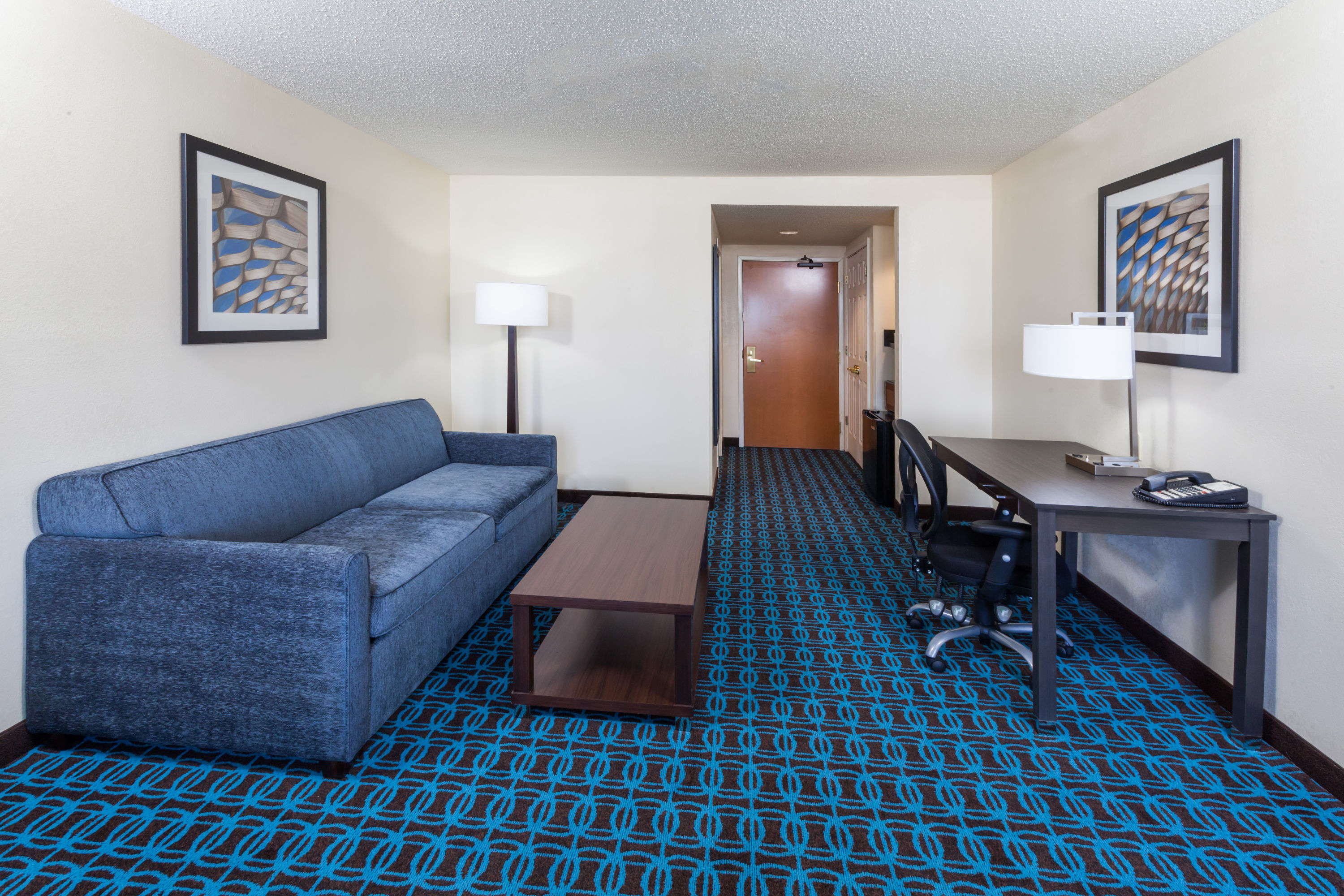 Wingate by Wyndham Chicago Schaumburg | Schaumburg, IL Hotels