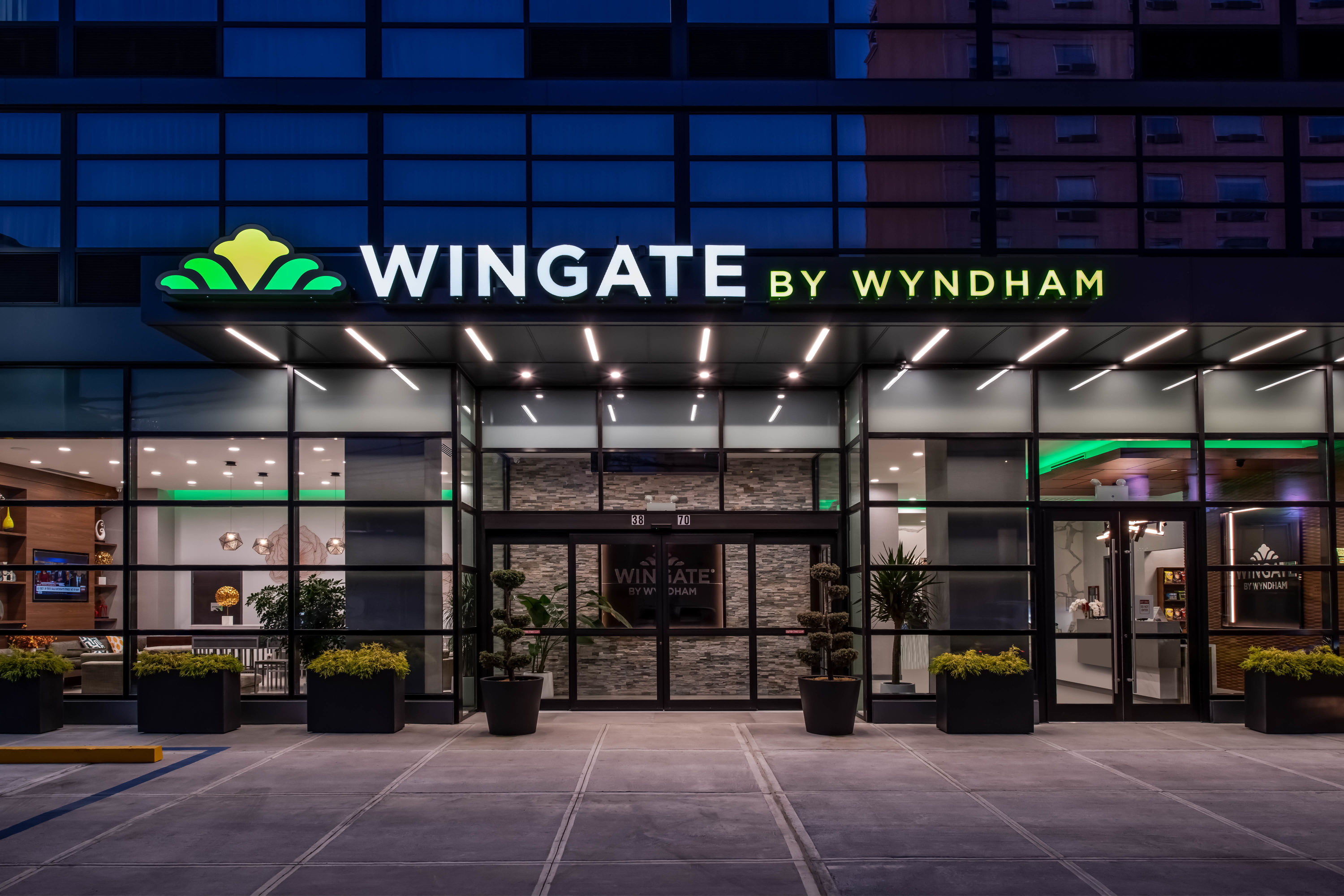 Wingate by Wyndham Long Island City | Long Island City, NY Hotels