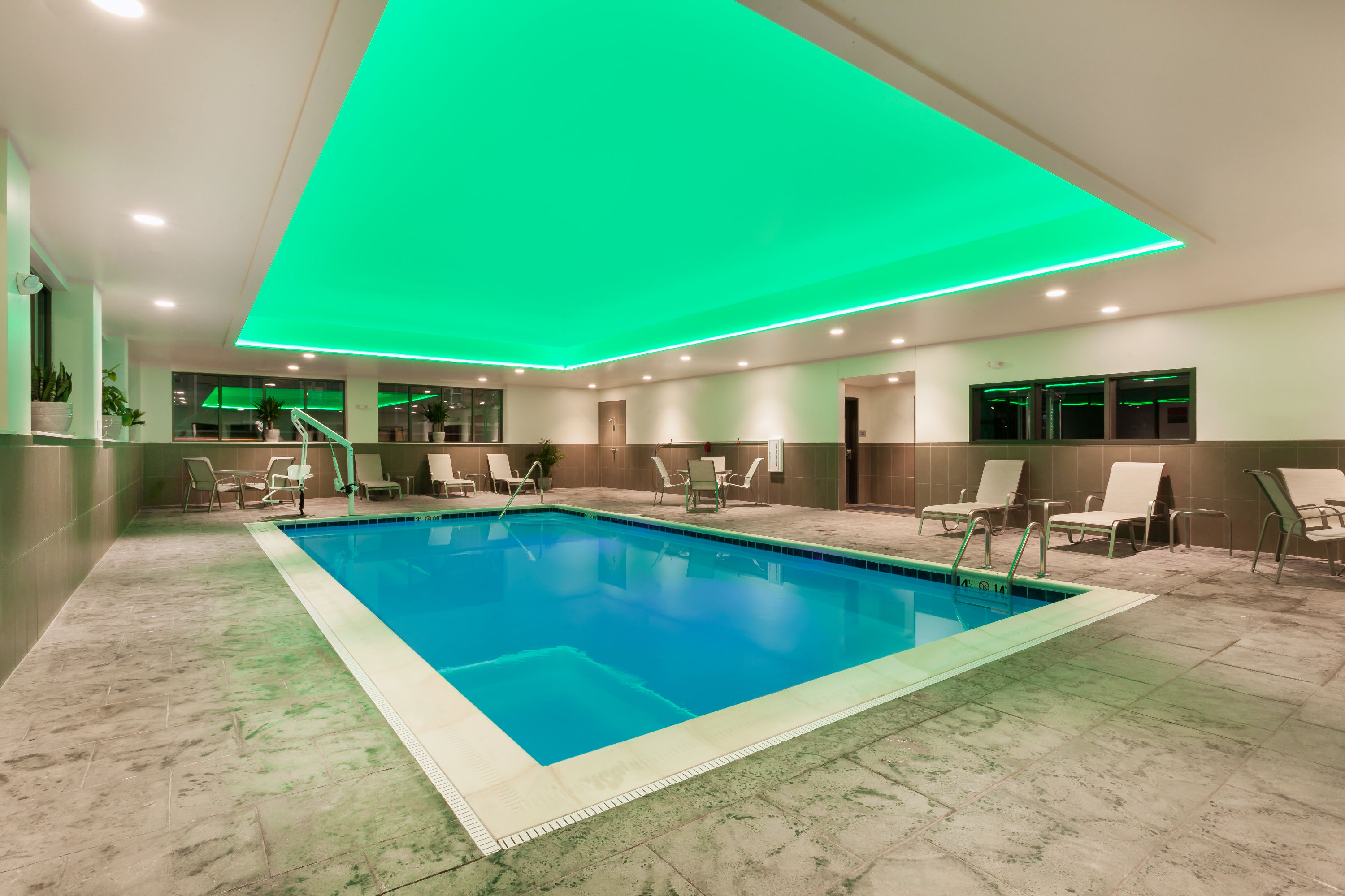 Wingate by Wyndham Altoona Downtown/Medical Center | Altoona, PA Hotels