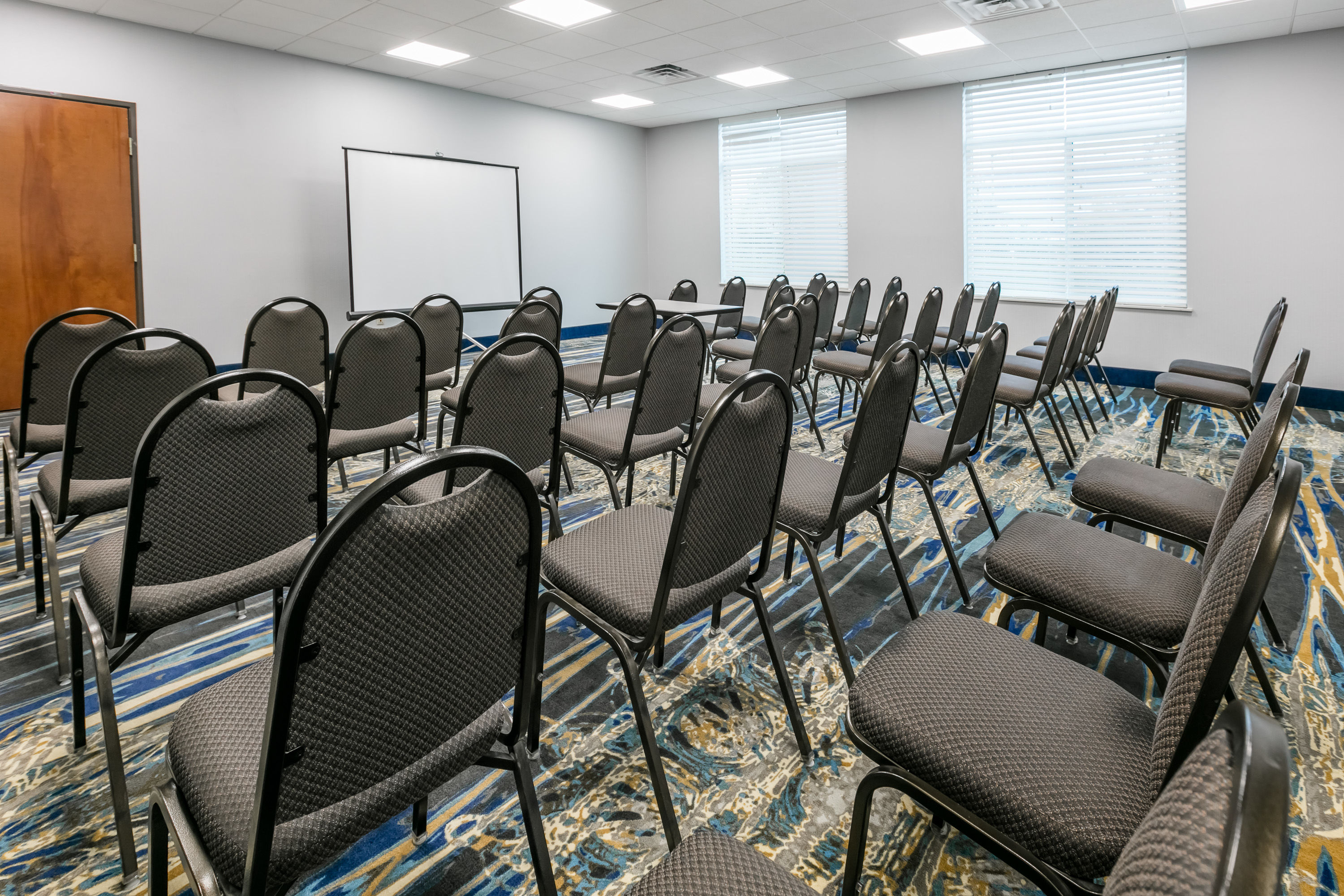 Wingate by Wyndham Dallas Love Field | Dallas, TX Hotels