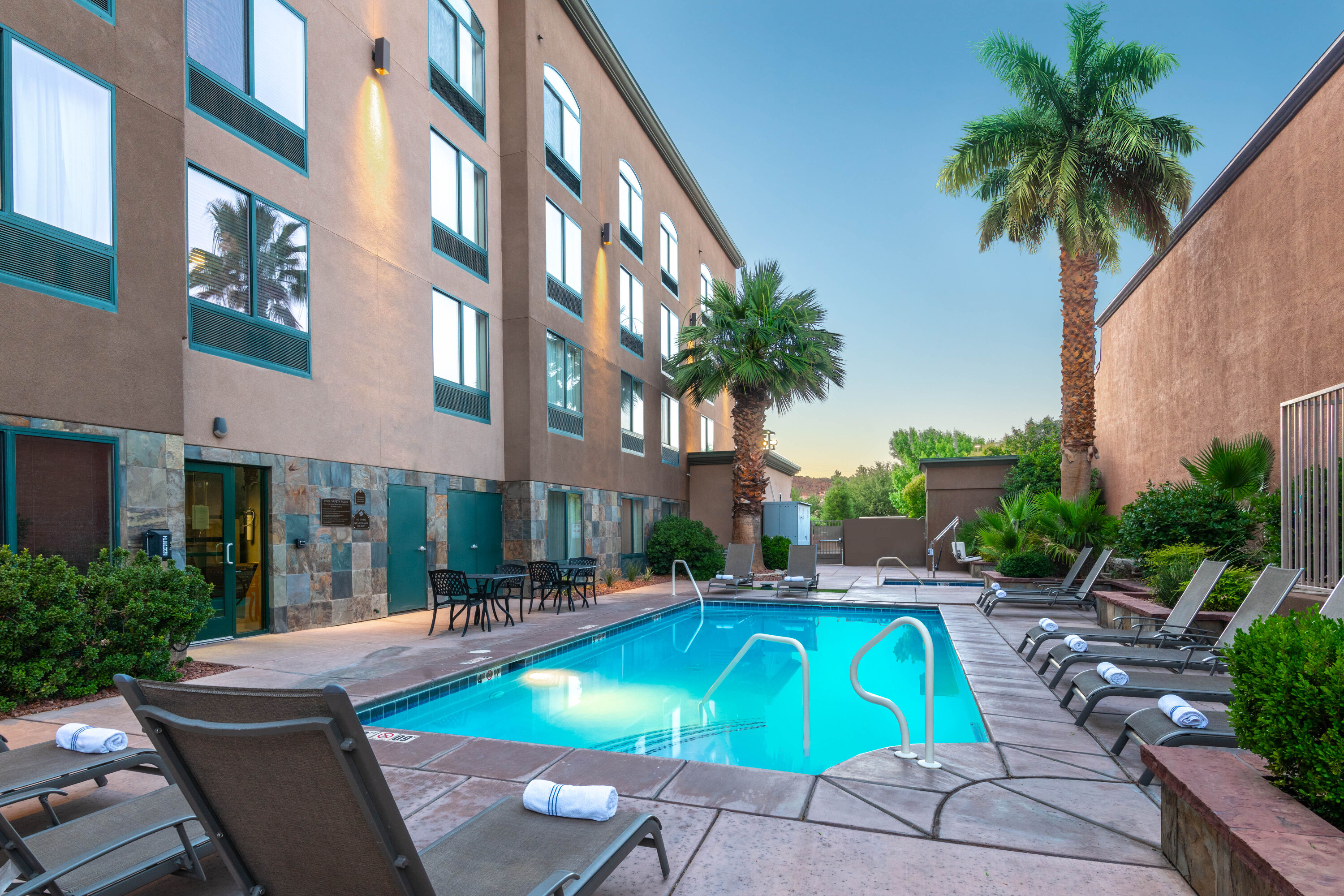 Wingate by Wyndham St. George | Saint George, UT Hotels