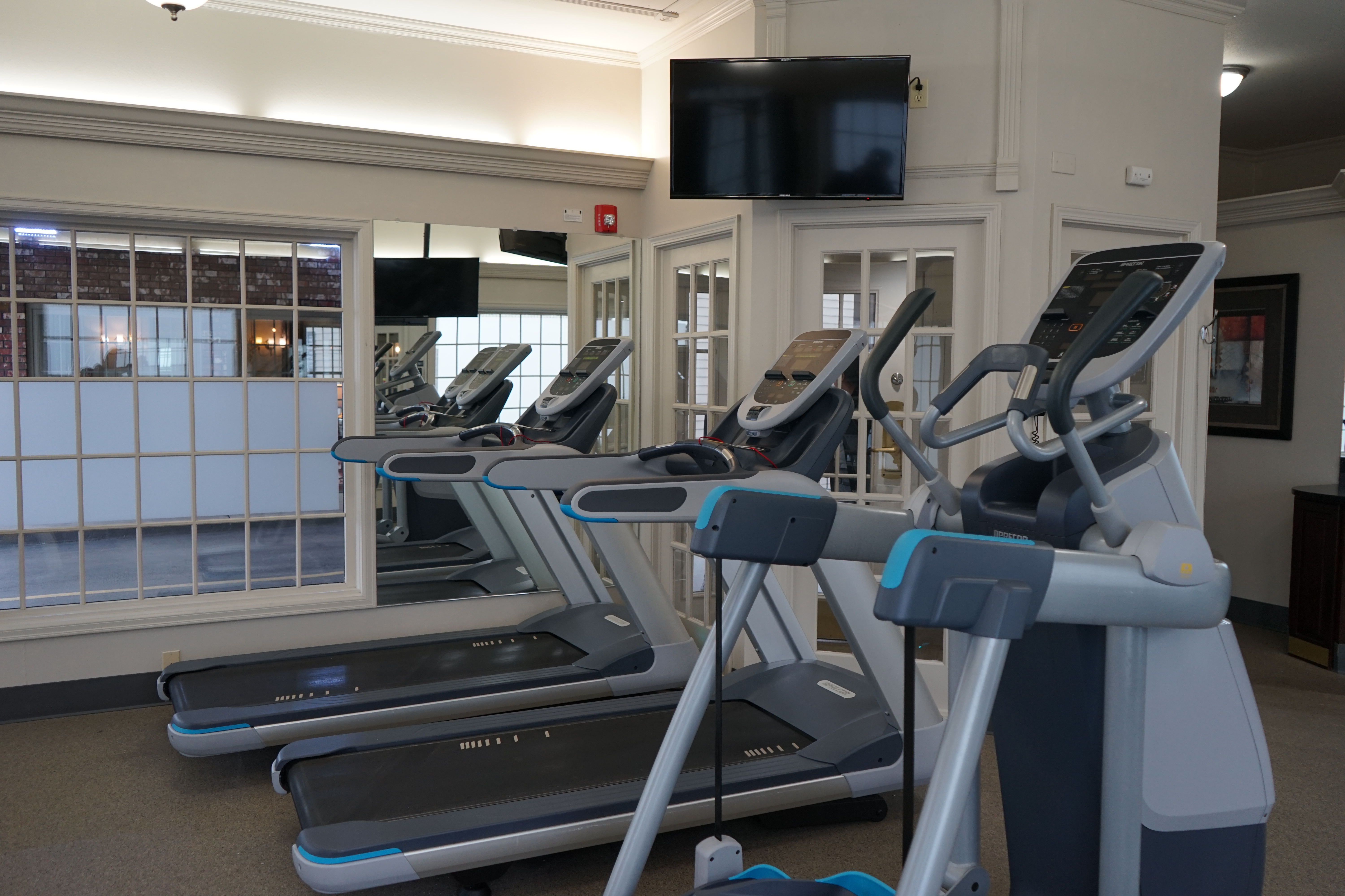 Wingate by Wyndham Bellingham Heritage Inn | Bellingham, WA Hotels