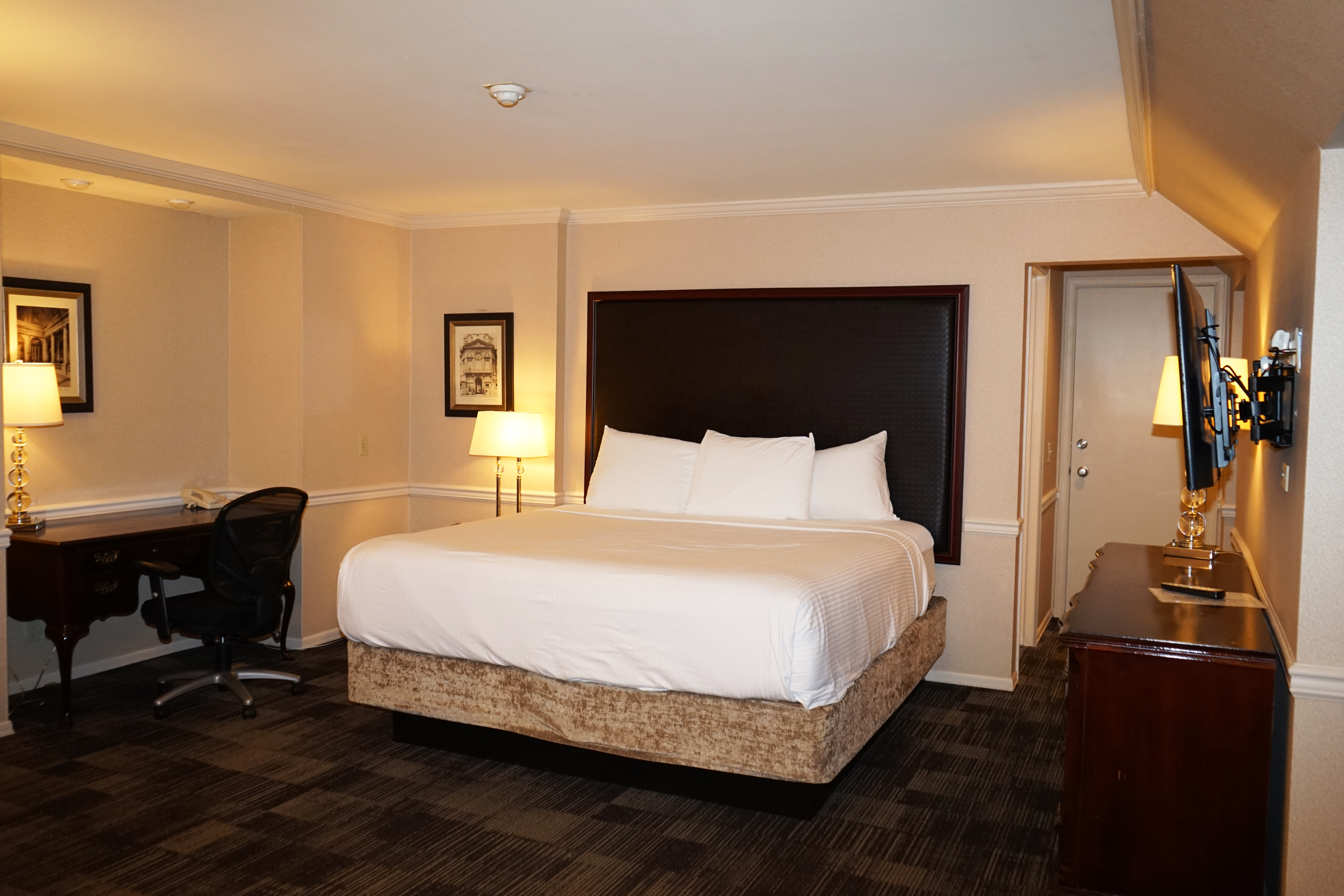 Wingate by Wyndham Bellingham Heritage Inn | Bellingham, WA Hotels