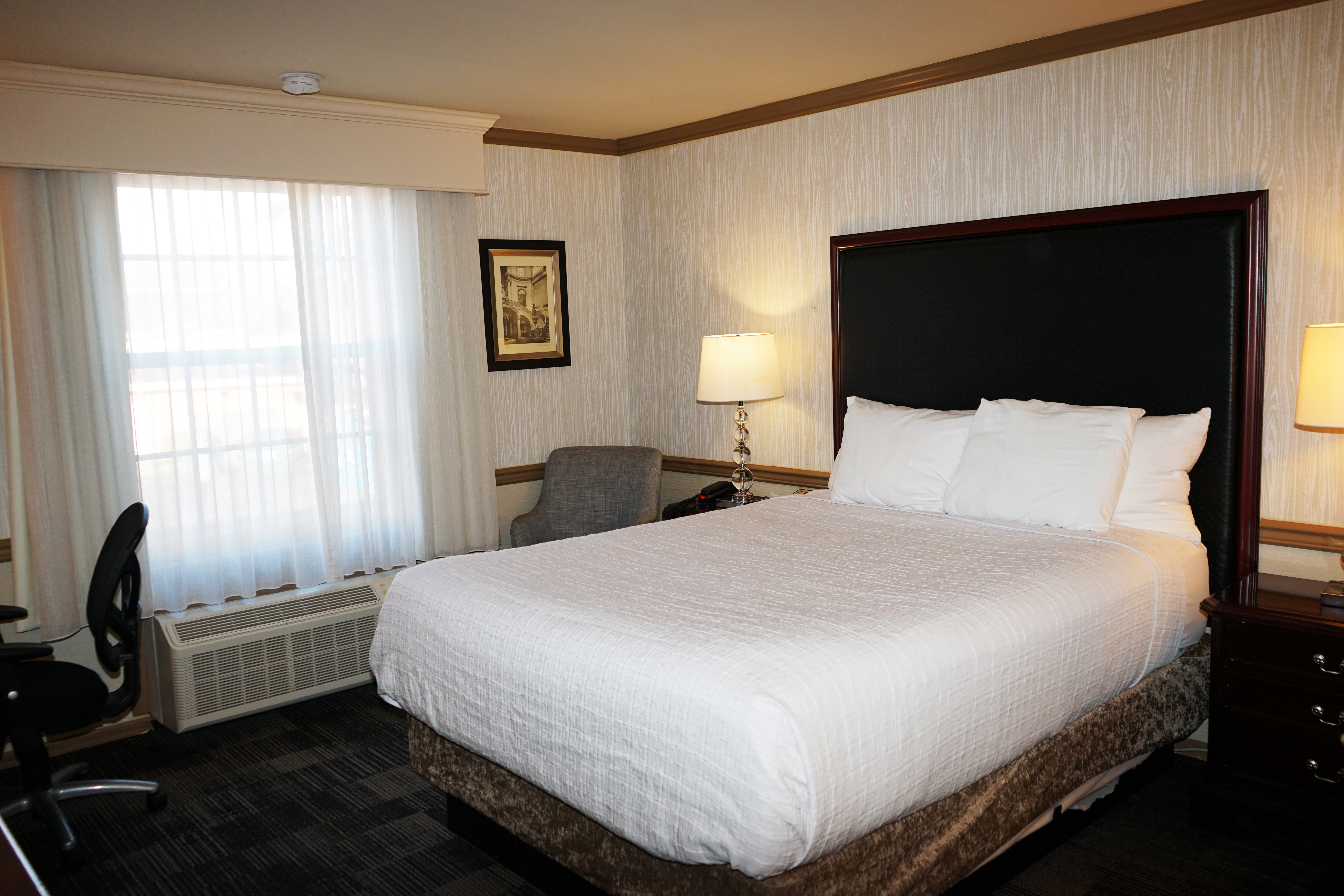 Wingate by Wyndham Bellingham Heritage Inn | Bellingham, WA Hotels