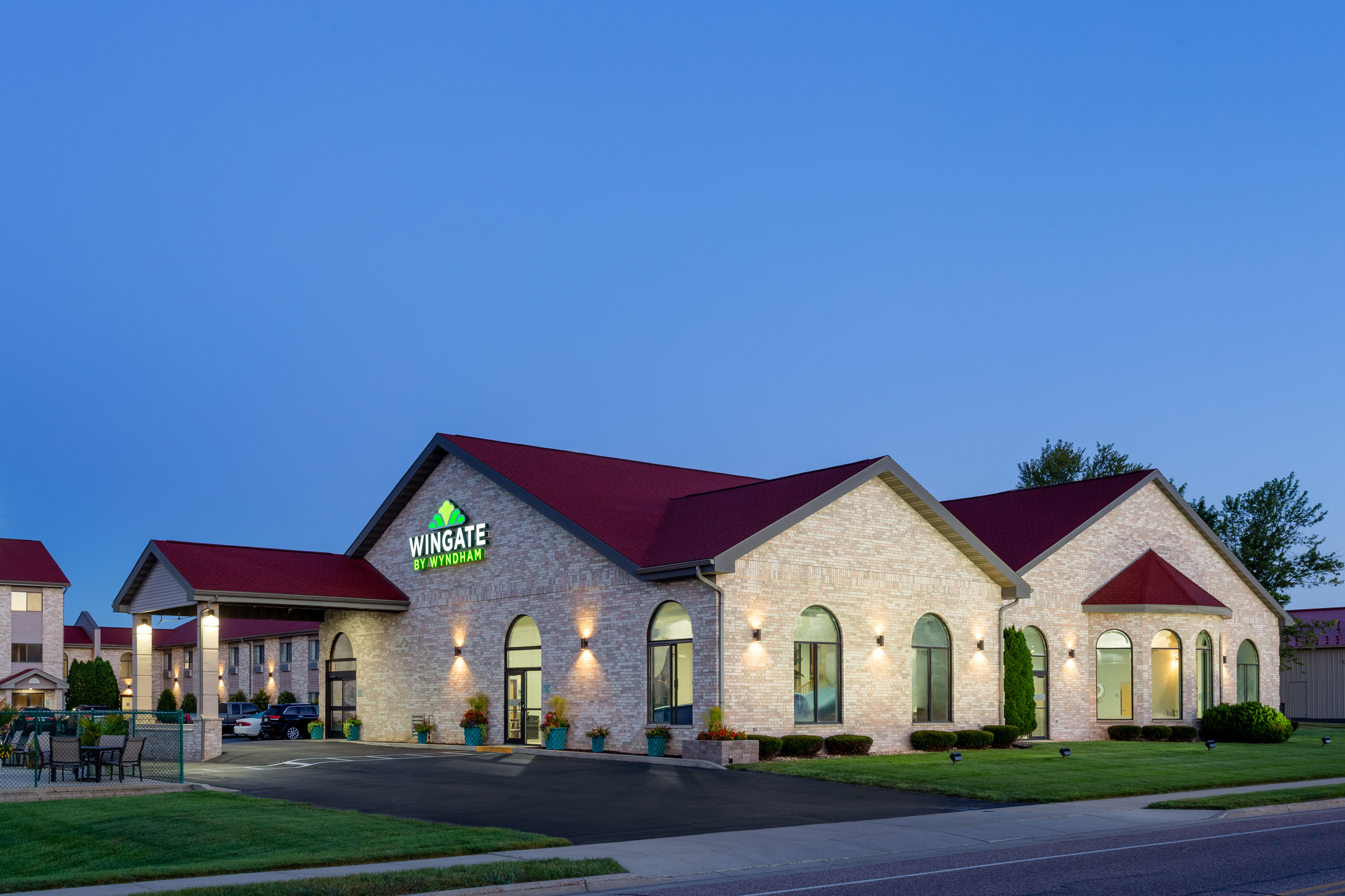 Wingate by Wyndham - Wisconsin Dells | Lake Delton, WI Hotels